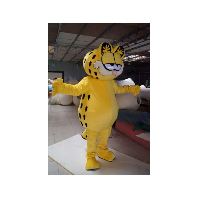 Purchase Mascots Odie and Garfield, the famous cat - 2 Pack in Mascots ...